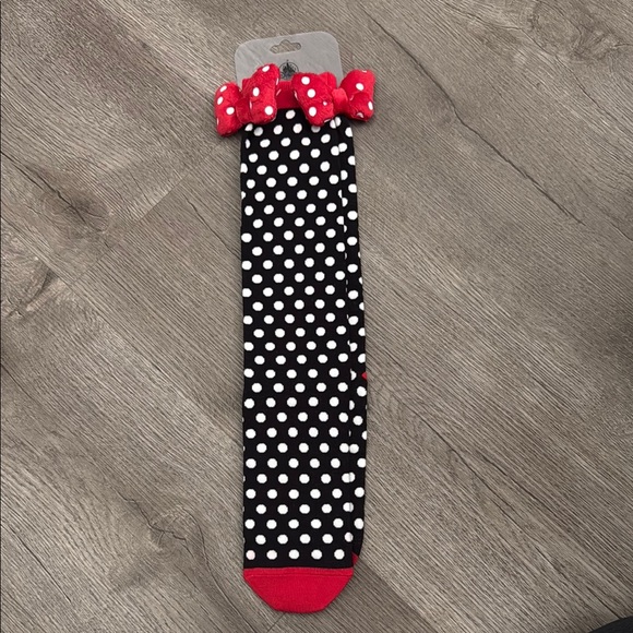 Disney | Accessories | Disneys Minnie Mouse Socks | Poshmark